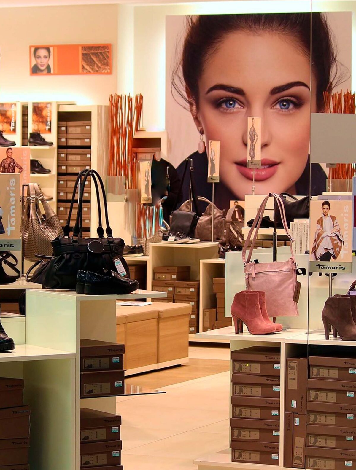 Shop in Shop - Saez Decom